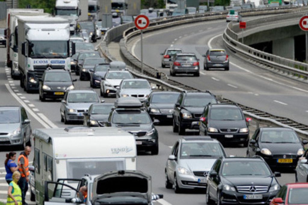 Trafic routier: Un week-end pascal au traditionnel goût de bouchon - Le ...