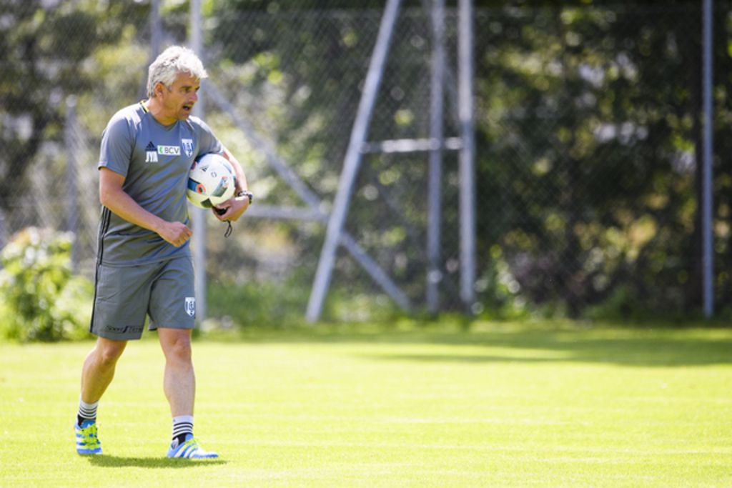 Football: Changement de cap pour Jean-Yves Aymon - Le Matin