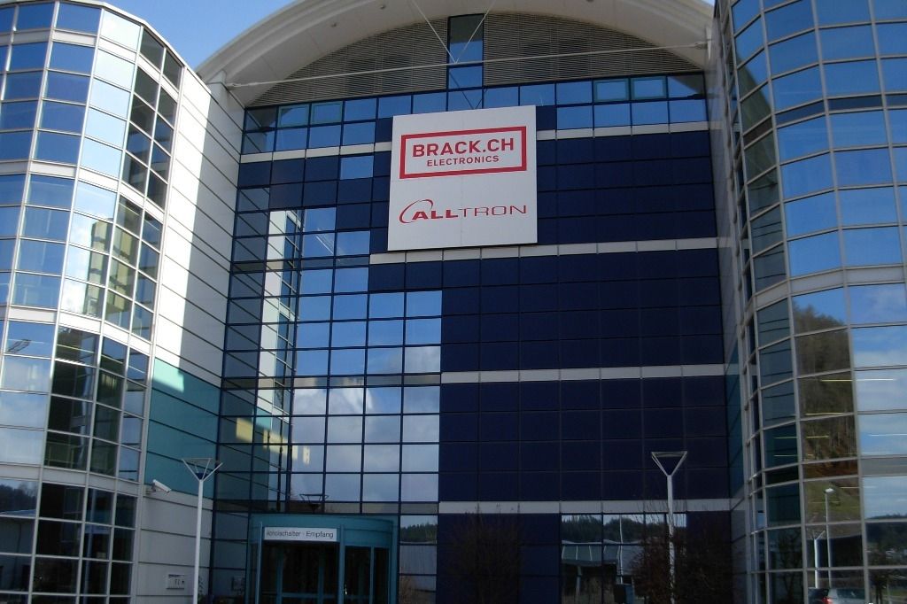 Commerce en ligne: Brack.ch ouvre sa première filiale en Romandie - Le ...