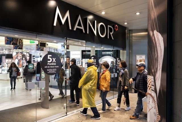 Manor se sépare d'une douzaine de directeurs | 24 heures