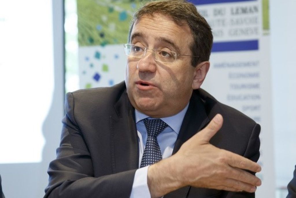 Suisse: Les politiciens veulent renforcer l'aide à la presse - Le Matin