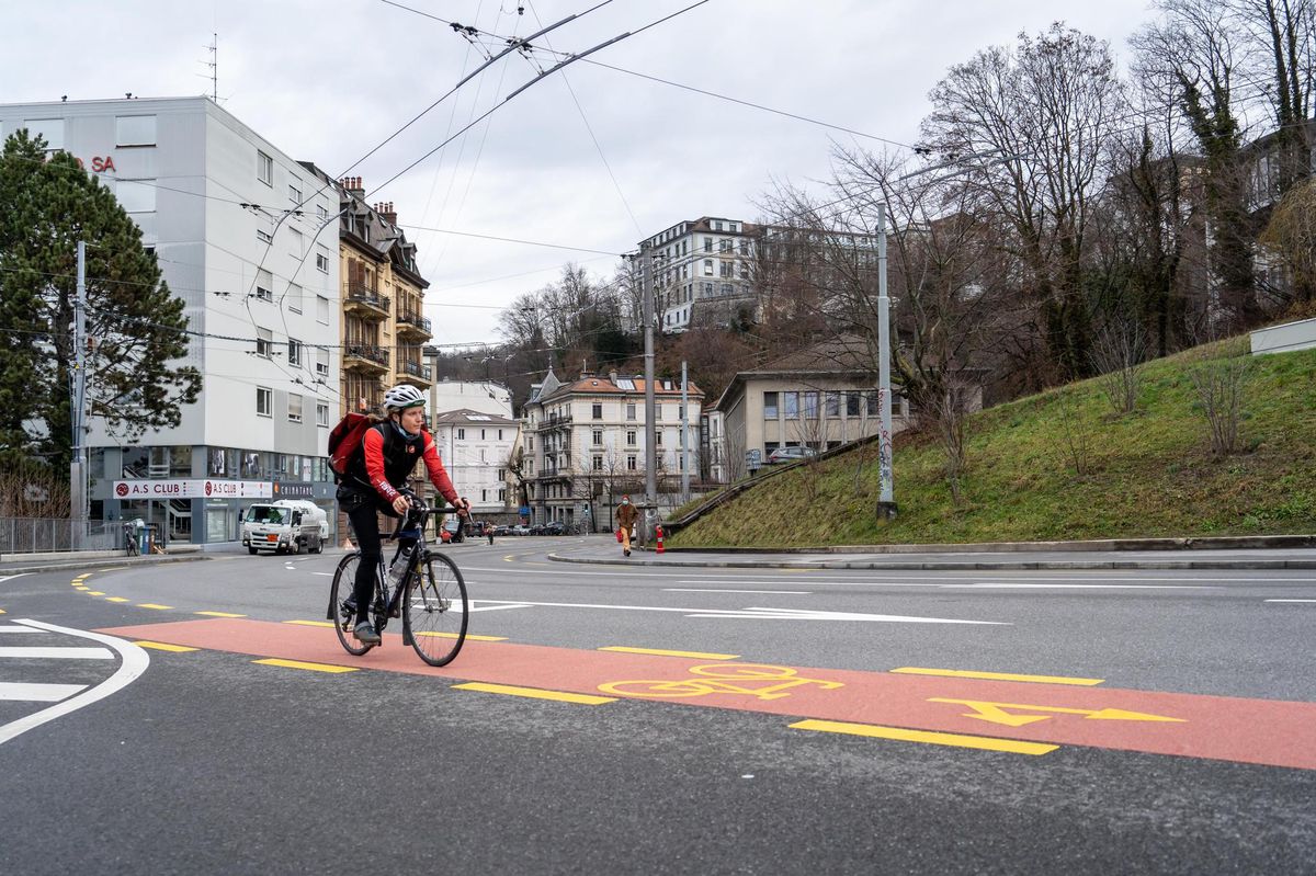 Vaud - Lausanne: les bandes cyclables provisoires ne disparaîtront pas ...