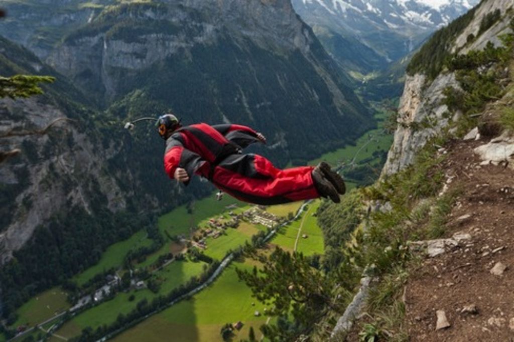 Lauterbrunnen (BE): Nouvel accident mortel de base jump - Le Matin