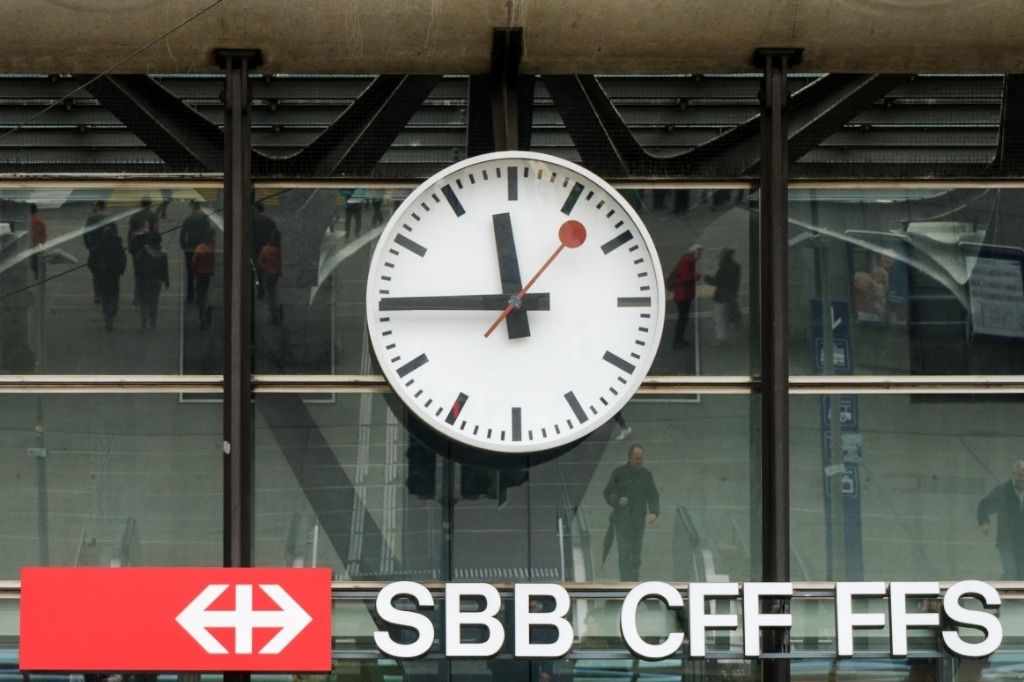 Succès: La mythique horloge des CFF a 75 ans: son jubilé en 7 questions ...