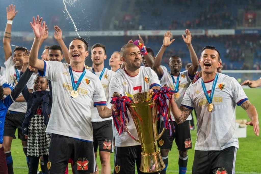 Football: Le FC Bâle est plus fort que jamais - Le Matin