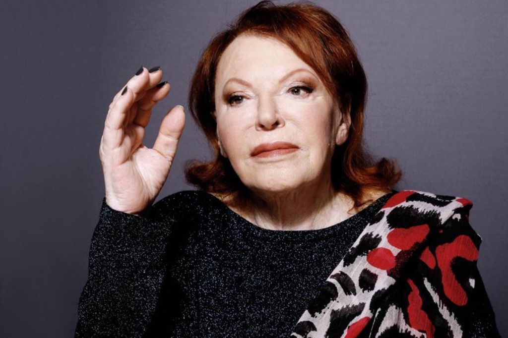 Surprise: «Amanda Lear était un garçon» - Le Matin