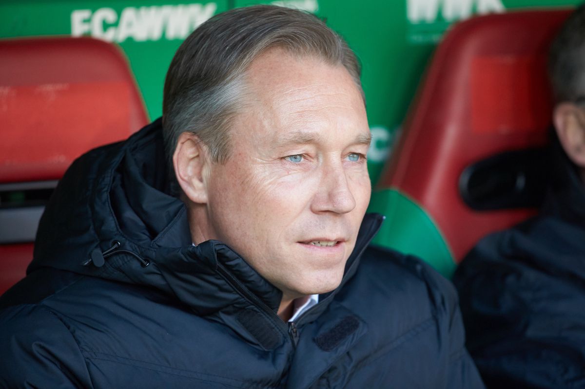 GC-Sportchef Stephan Schwarz: Ein Chef, der gern auf der Bank Platz ...