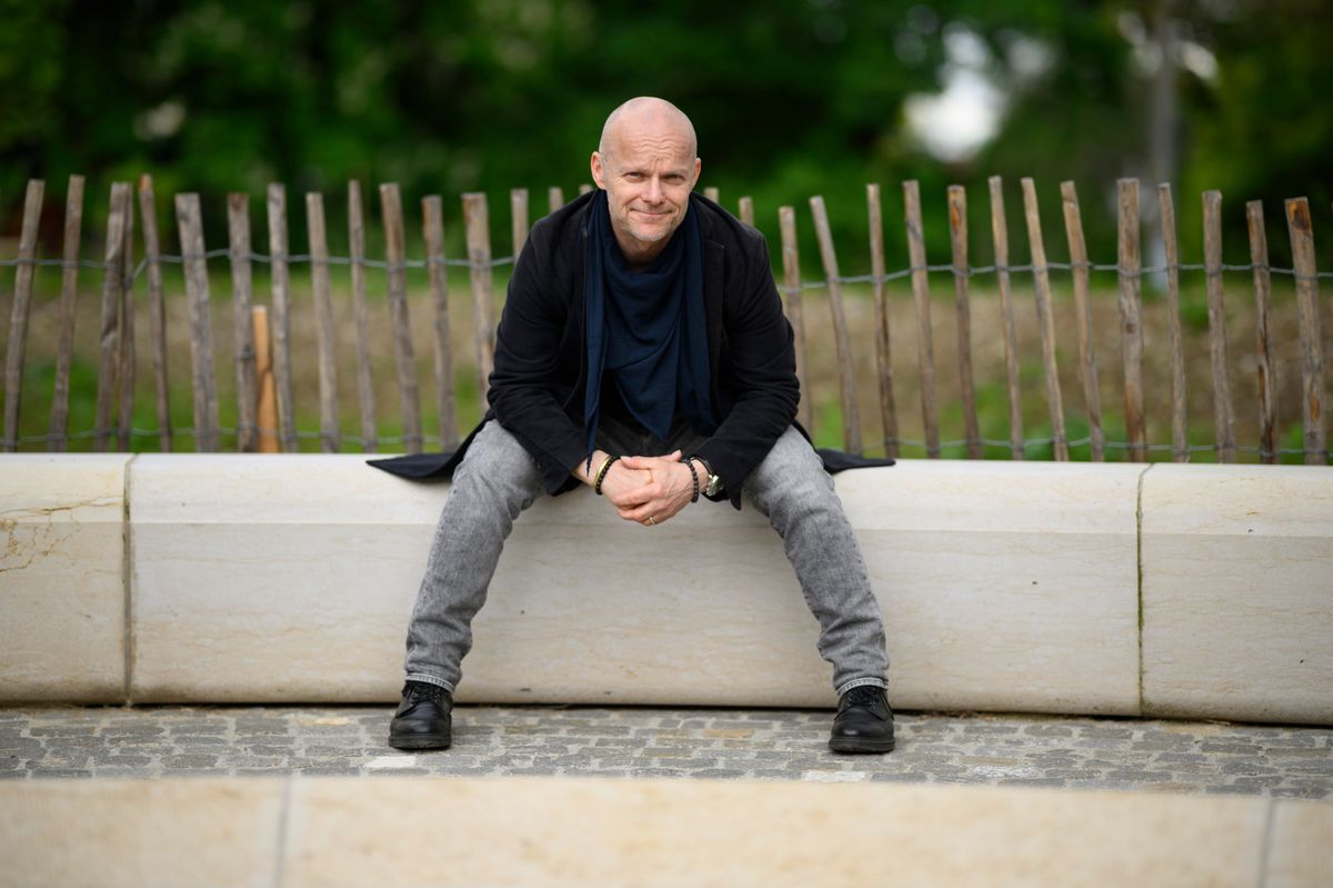 Roland Herrmann steht im Basler Theater Fauteuil wieder auf der Bühne ...