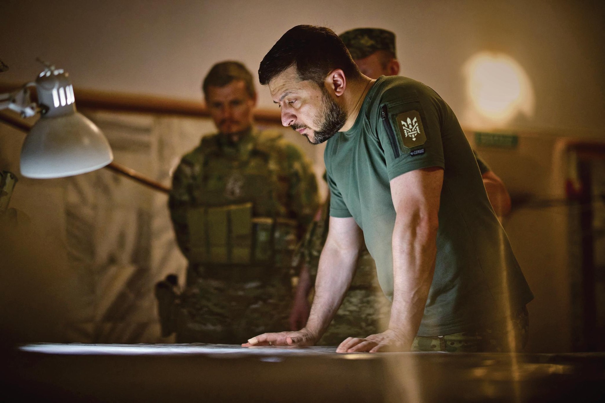 Spektakuläre Entlassungen: Selenskis strategischer Fehler | Zürichsee ...