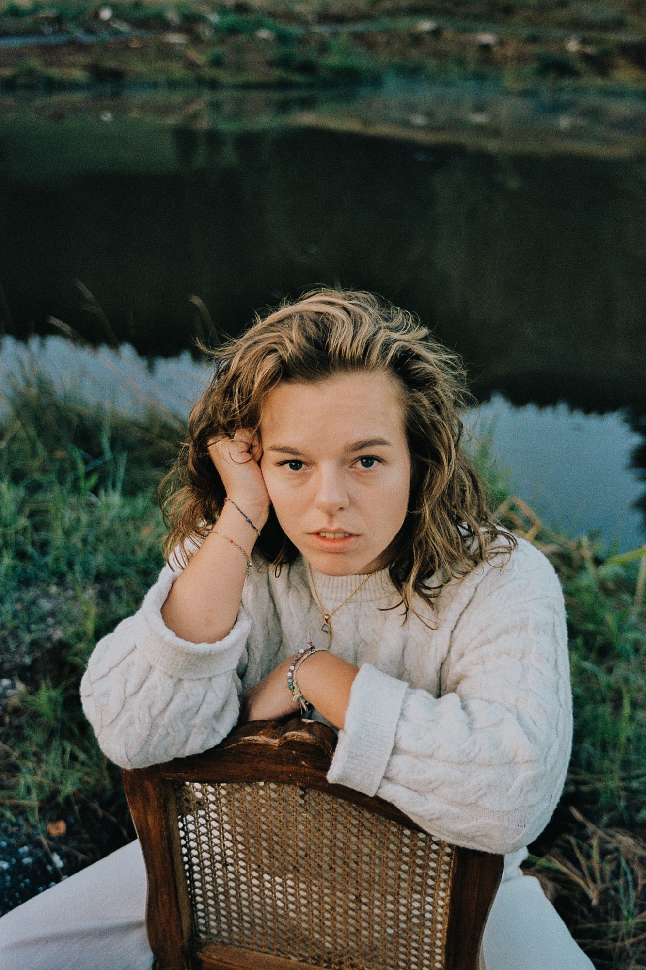 Riana: Die erste Appenzellerin, die Popsongs im Dialekt singt | Zürcher ...