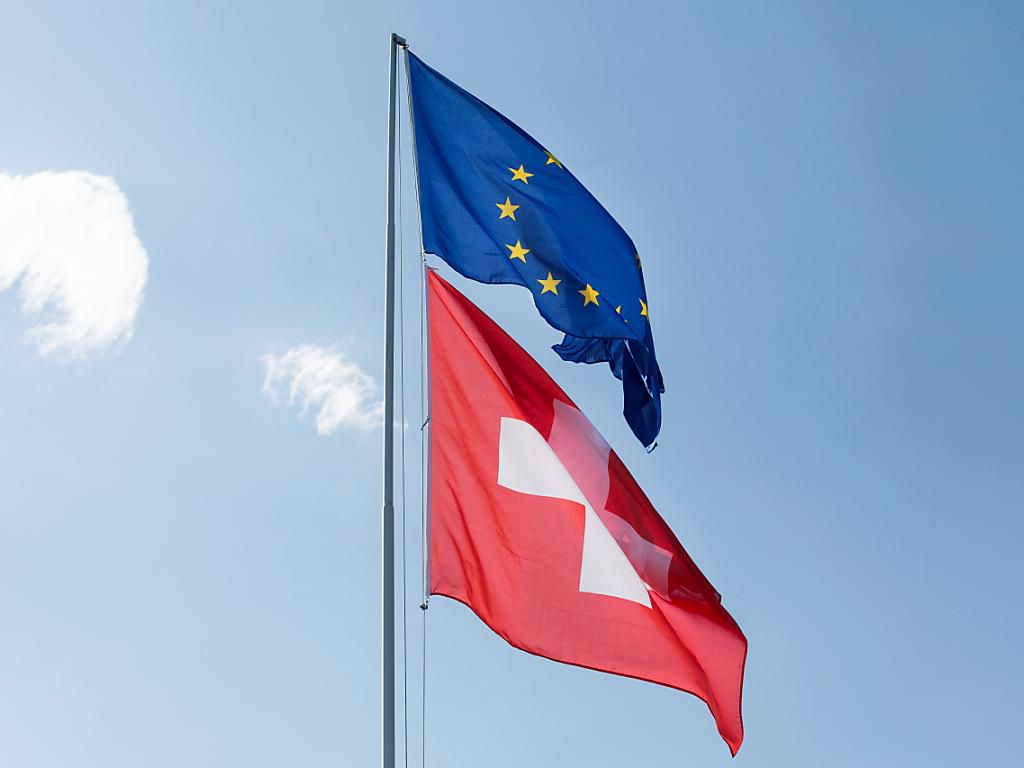 Beziehungen zur EU: Studie: Hälfte der Schweizer Bevölkerung ist ...