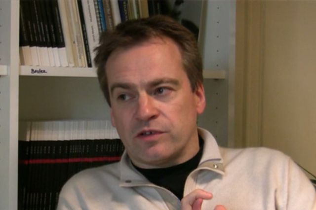 Jonathan Nott reprend la direction musicale de l'OSR | Tribune de Genève