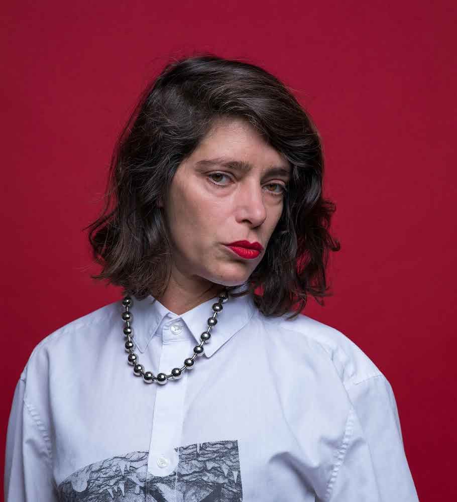 Exposition à Paris: Lili Reynaud Dewar fait parler les hommes au lit ...