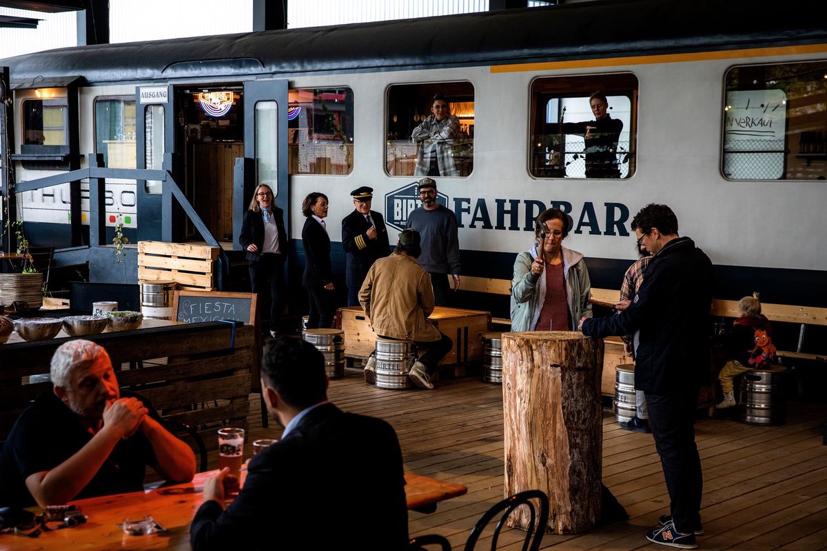 Industrienacht Region Basel: Zwischen Bier- und Reagenzglas | Basler Zeitung