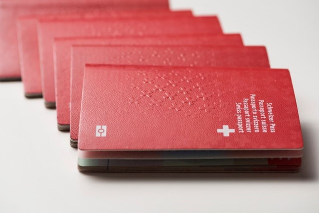Suisse – Les naturalisations facilitées dès le 15 février | 24 heures