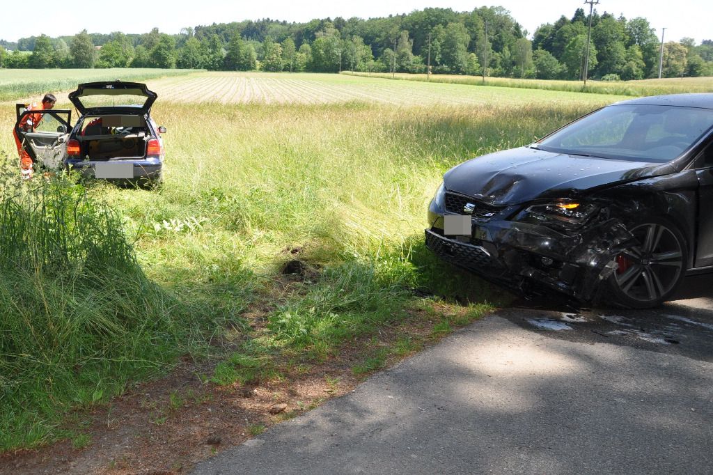 Auto gerät auf Gegenfahrbahn – fünf Verletzte | Tages-Anzeiger
