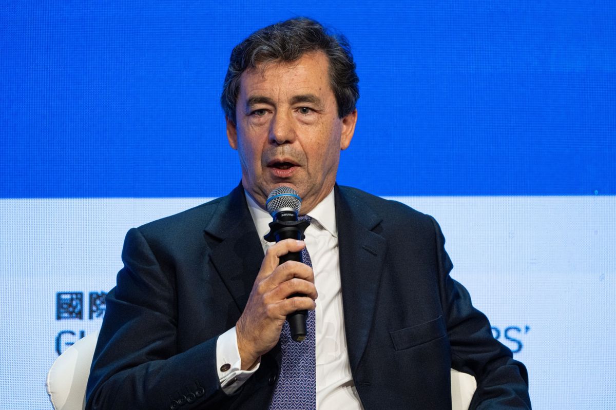 Schroders-CEO Peter Harrison: «Viele Fonds werden schliessen» | Finanz ...