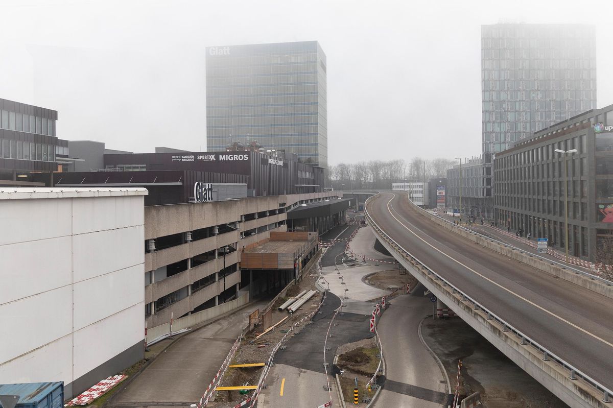 Totalsperrung der Neuen Winterthurerstrasse | Zürcher Unterländer
