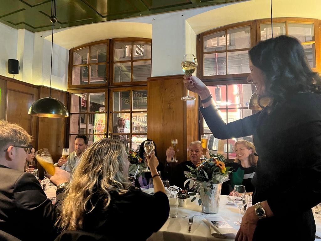 Gastbeitrag zum Aus für das Hotel Basel: Farewell, Spörber! | Basler ...