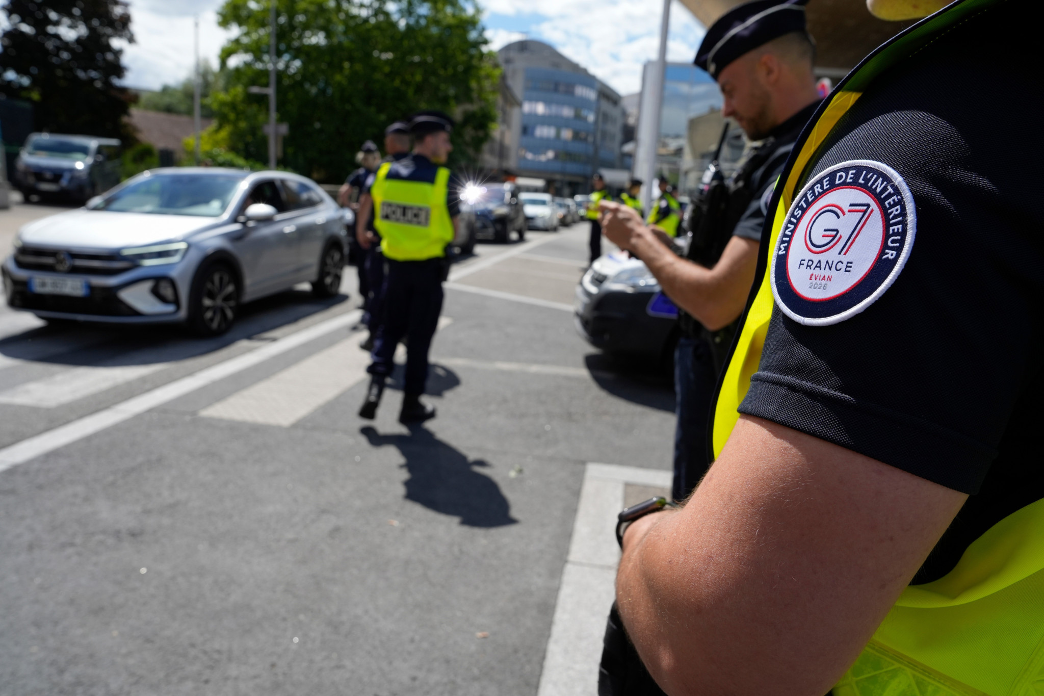 G7: Annemasse reste ouverte, Genève se barricade