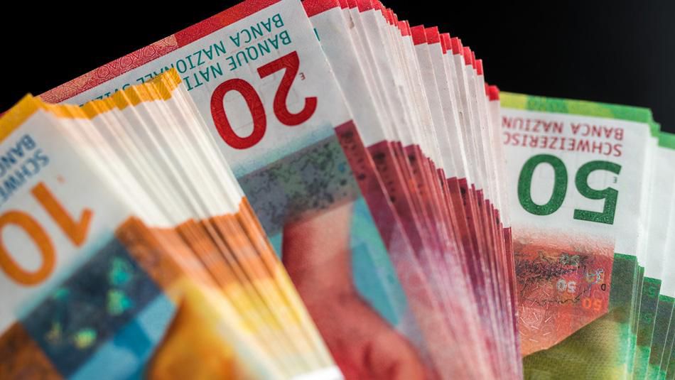 Womit Anleger 2017 bisher richtig Kasse gemacht haben | Finanz und ...