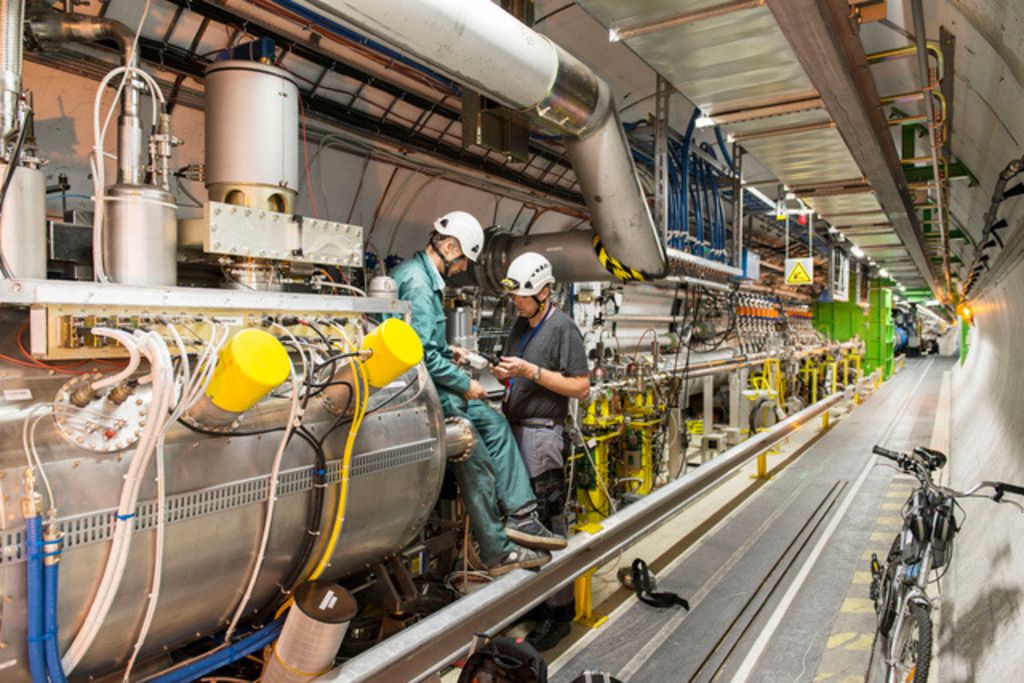Sciences – Le collisionneur de hadrons fête ses 10 ans | 24 heures