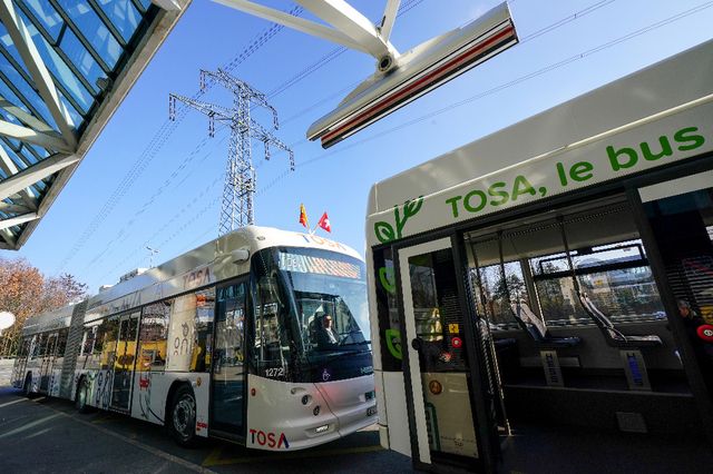 Le bus TOSA dysfonctionne dès sa mise en service | Tribune de Genève
