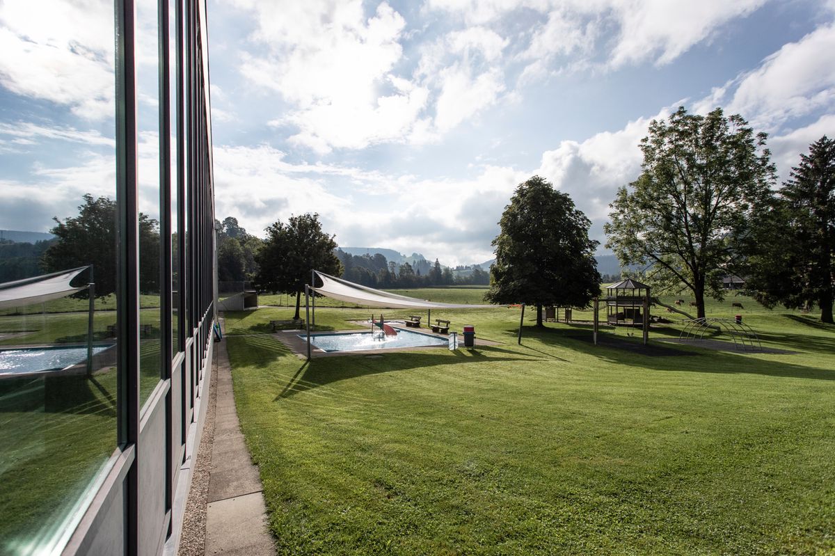 Badi-Renovation in Langnau: Dieser Verein will die Langnauer Badi ...