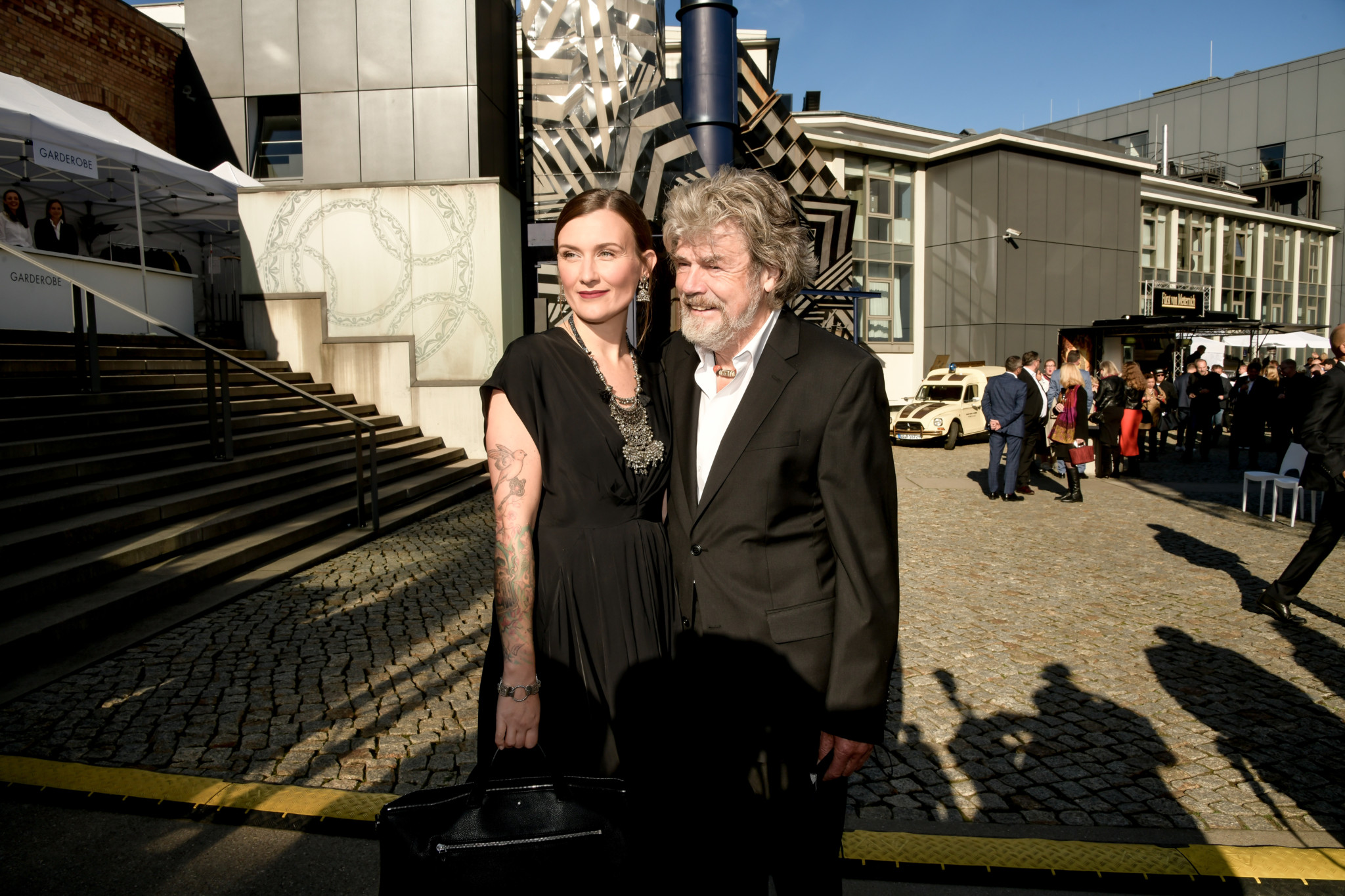 Geschenk von Ehefrau Diane: Reinhold Messner will kein Tattoo | Tages ...