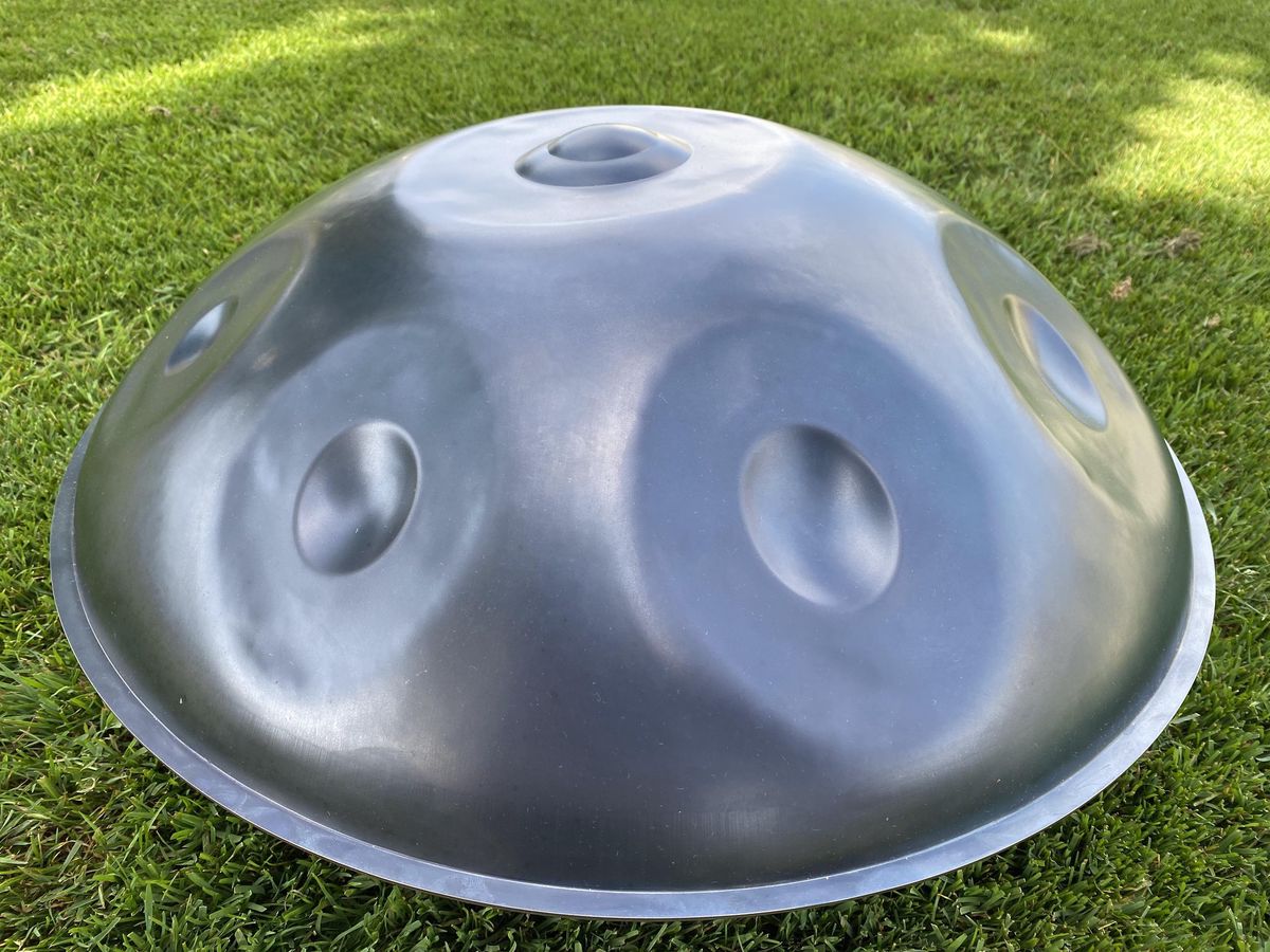 Doch kein UFO?: Exotisches Instrument made in Gwatt | Berner Zeitung