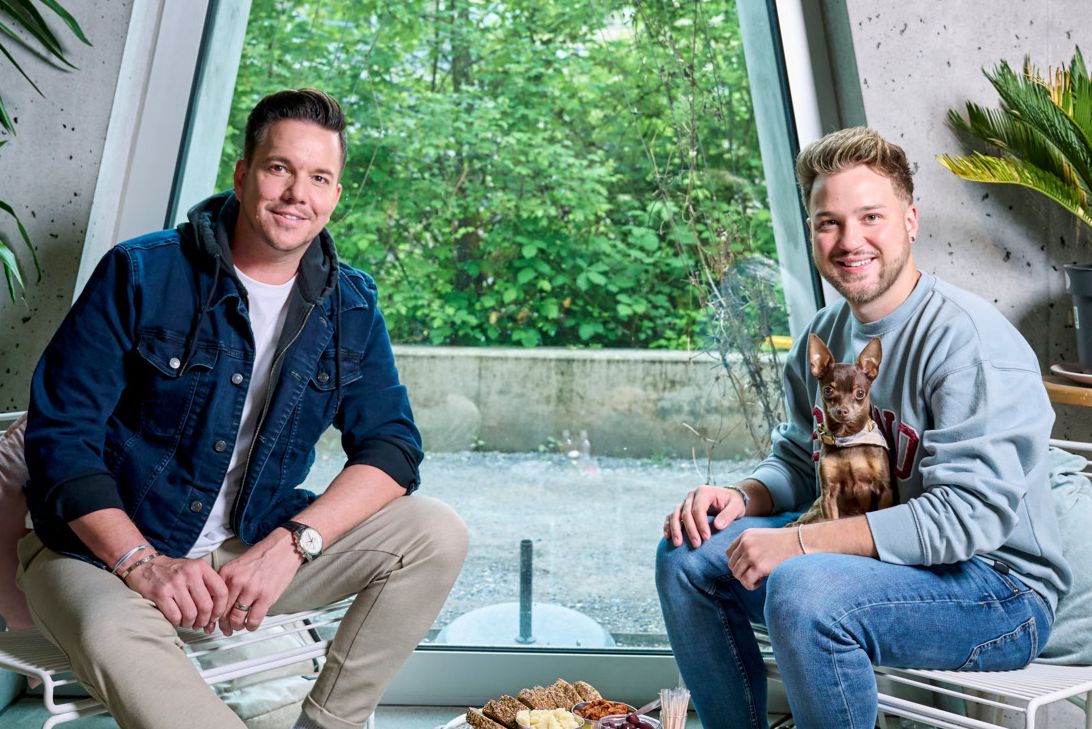 SRF Moderator Sven Epiney und Partner Michael Graber im Interview ...