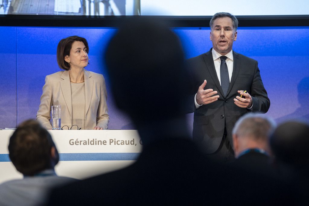 Wechsel im Management: SGS holt Ex-Holcim-CFO Géraldine Picaud | Finanz ...