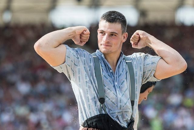 Brisanter Auftakt mit Stucki gegen Giger | Der Bund