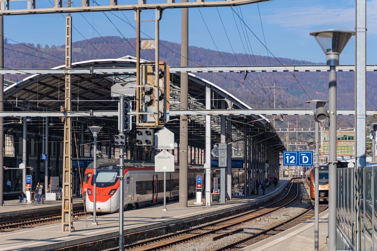 Ganze Schweiz betroffen: Störung im Bahnhof Olten führte zu Ausfällen ...
