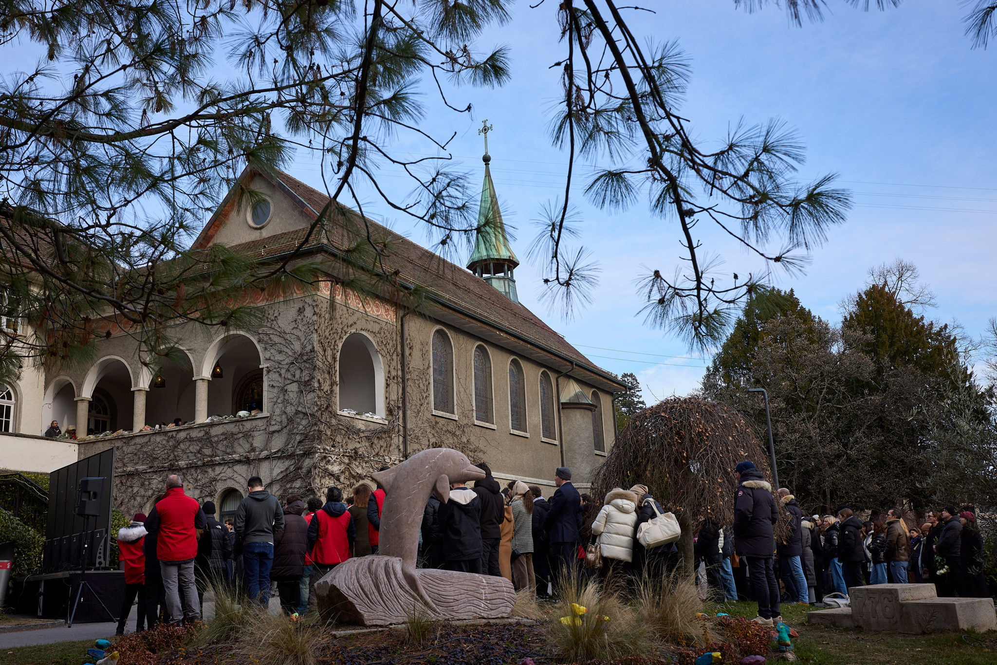 Crans-Montana: Champittet rend hommage aux élèves disparus