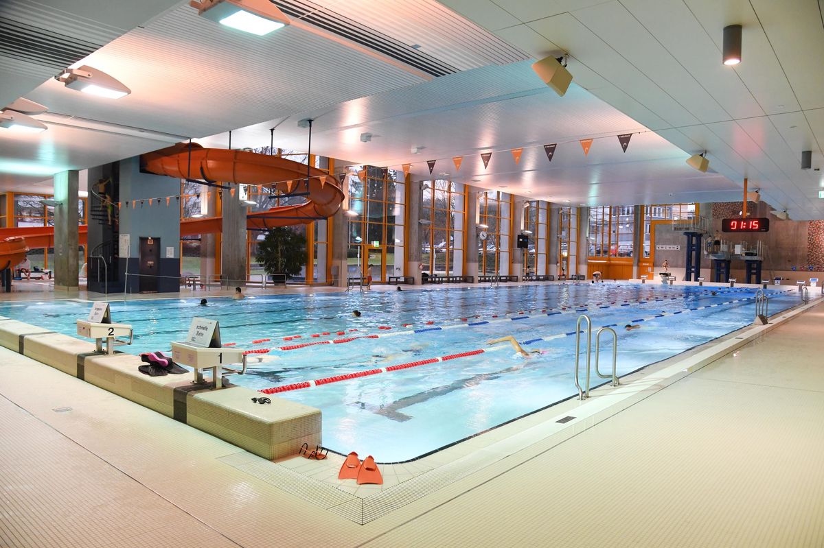 Die Hallenbad-Vorlage wirft hohe Wellen | Der Landbote