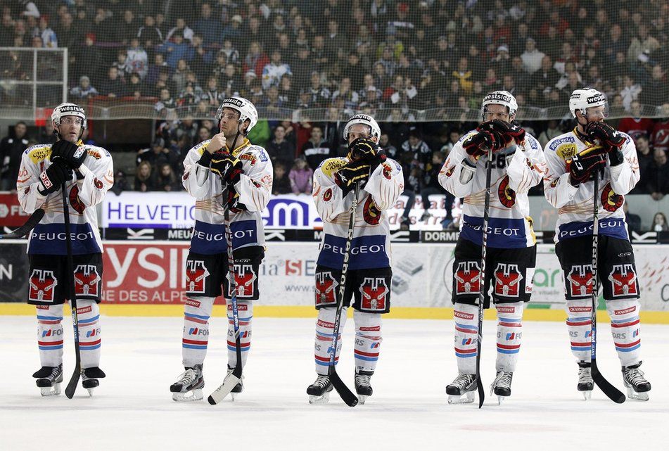 SC Bern ermöglicht Gottéron den Einzug in die Playoffs | Berner Zeitung