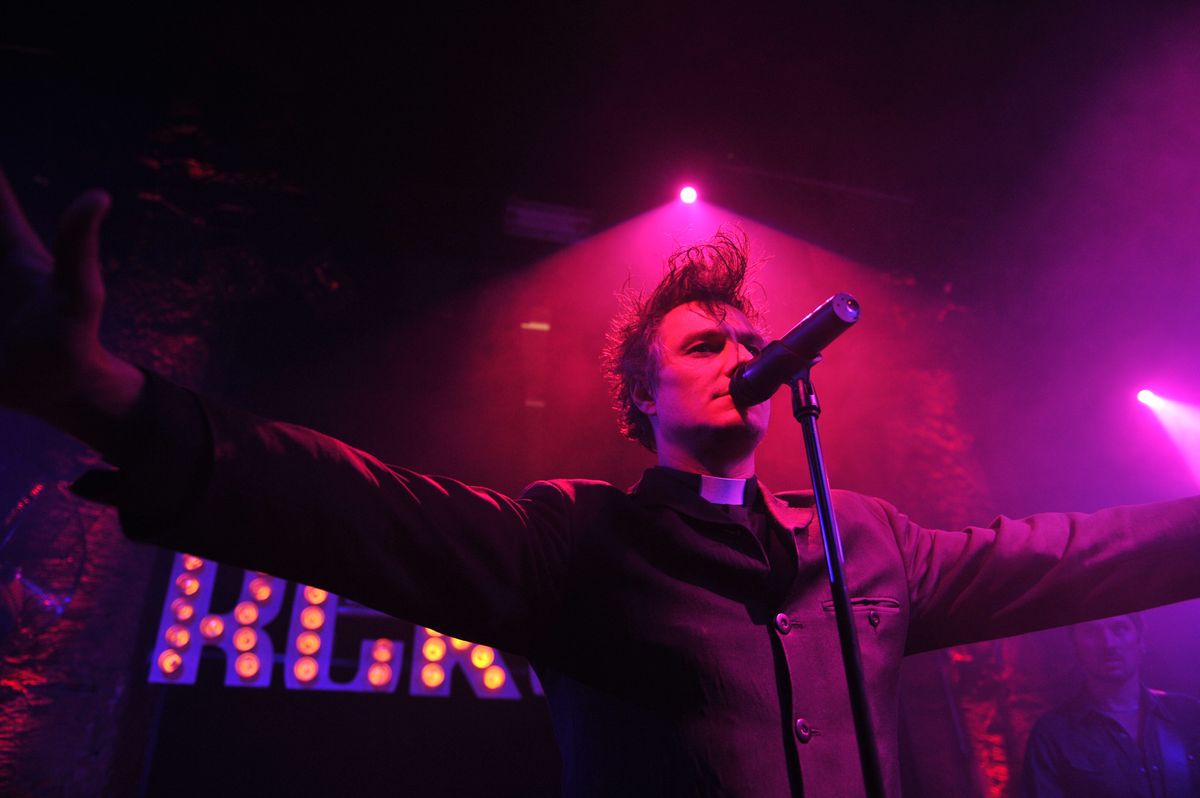 20 Jahre Karaoke from Hell in Zürich: Ein Song lang Rockstar sein ...