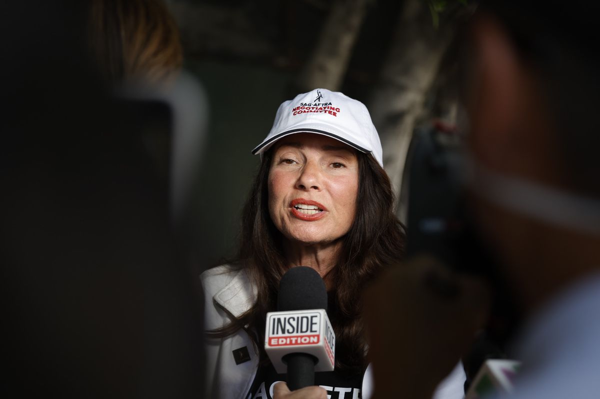 Streik in Hollywood: Schauspielerin Fran Drescher führt den Streik an ...