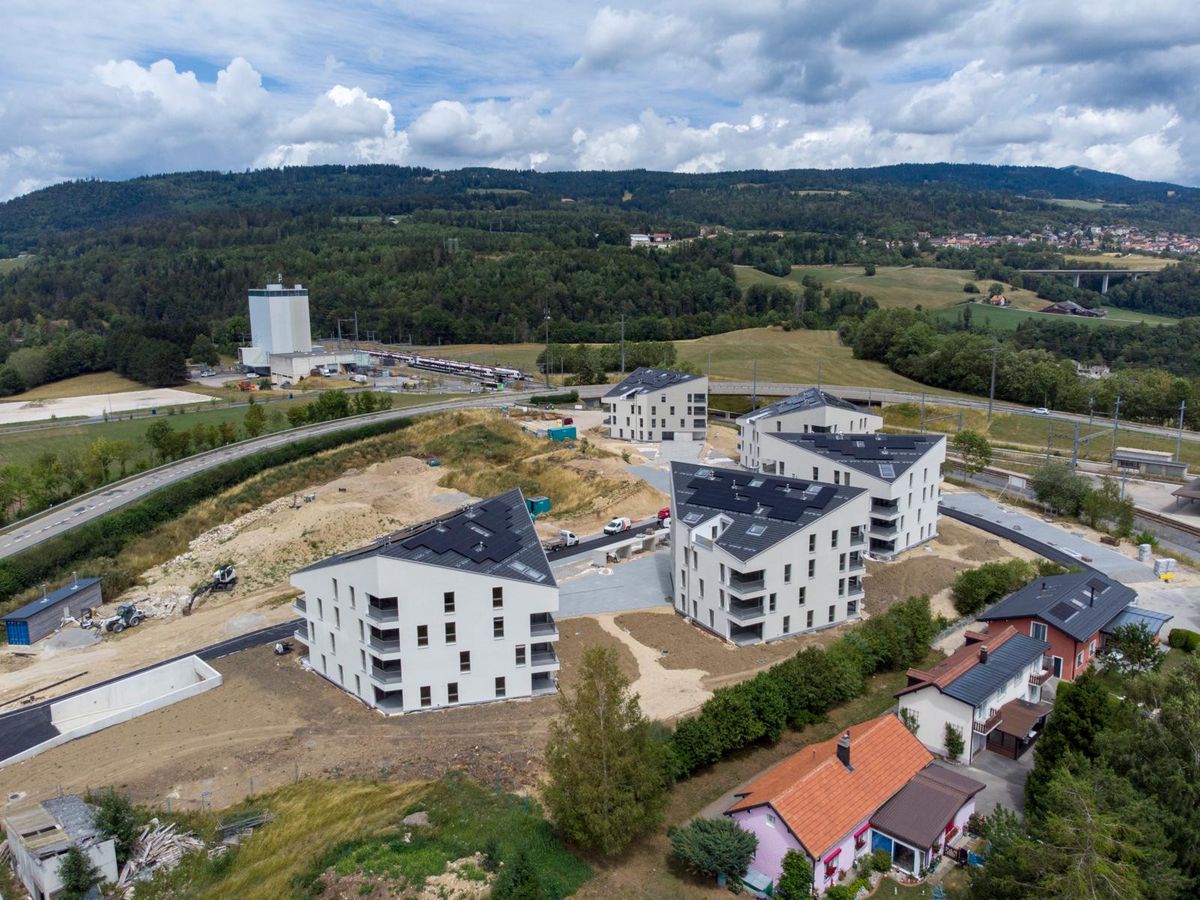 Promotion économique au Day: Un terrain vendu près de 4 millions pour ...