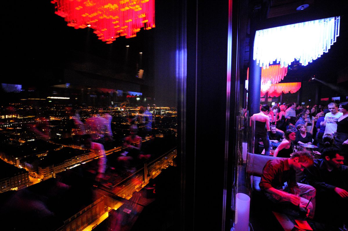 Bar Rouge in Basel: Hier trinken Novak Djokovic und Grace Jones ihren ...