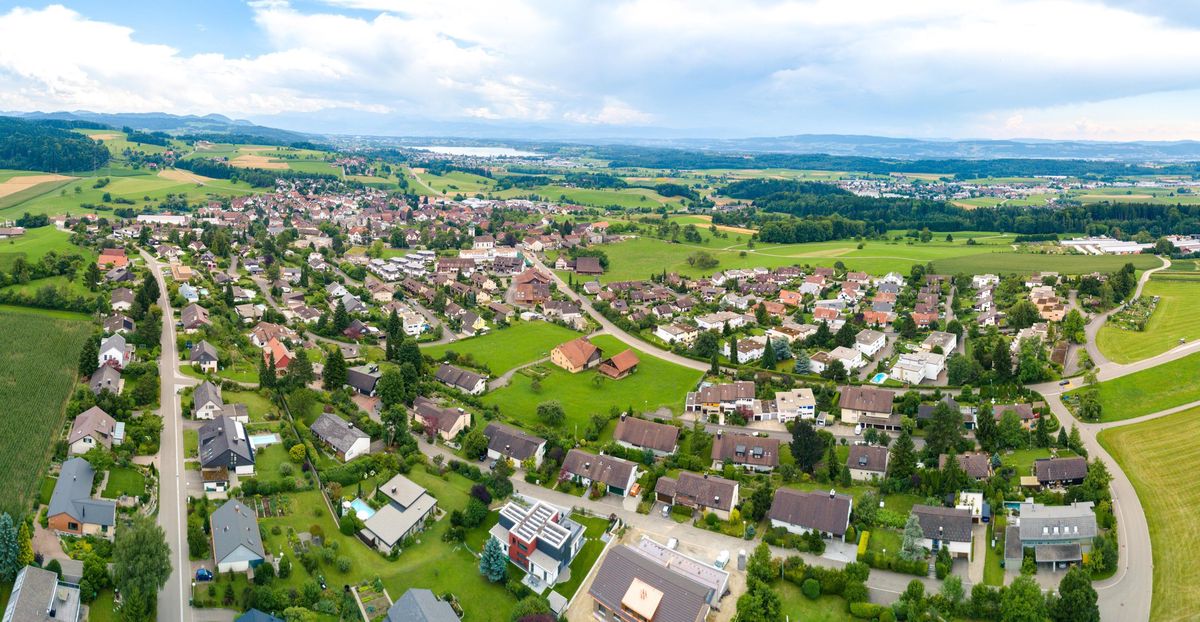 Bauen im Kanton Zürich: Russikon lehnt Abgabe ab – darf das aber ...