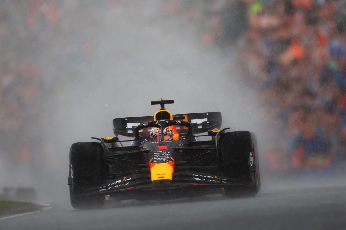 Formel-1-GP der Niederlande: Verstappen fährt im Regen-Chaos zum Rekord ...