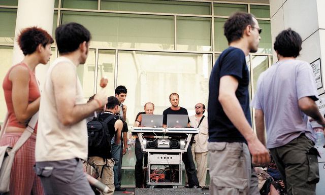 Laptops, Loops und Rumpelgrooves | Berner Zeitung