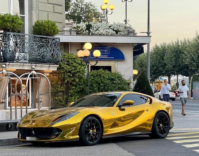 Geneva: A golden Ferrari shone brightly on the quays – Archyde