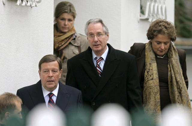 «Viertes Reich»: Fürst lässt seinen Botschafter im Berliner Kanzleramt ...