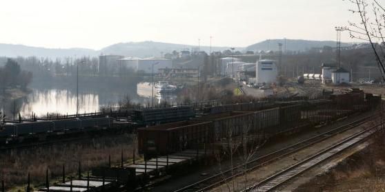 Futur stockage du pétrole – Les esprits s'échauffent au port de Mertert ...