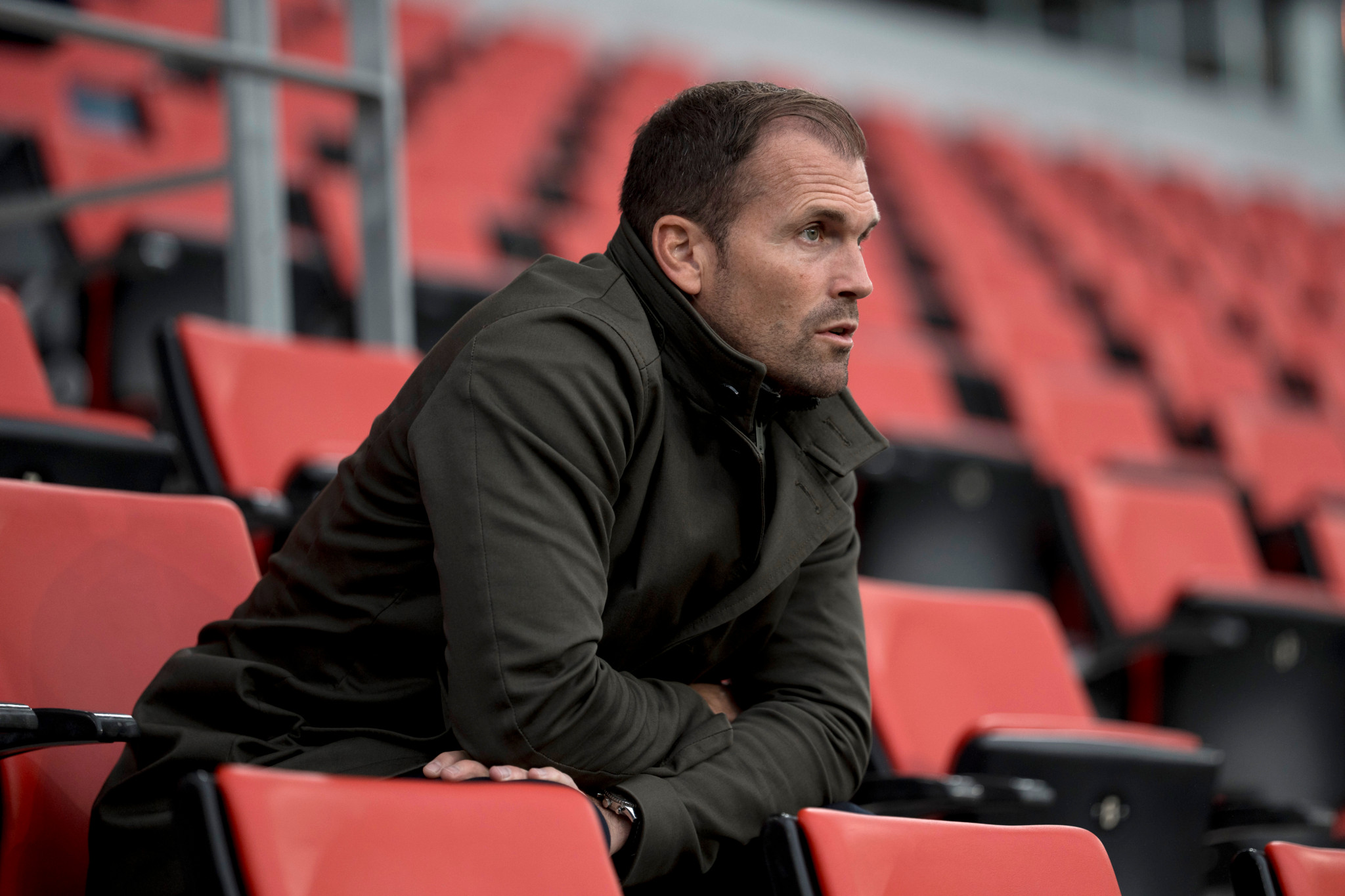 FC Basel: Sportdirektor hält an Trainer Ludovic Magnin fest