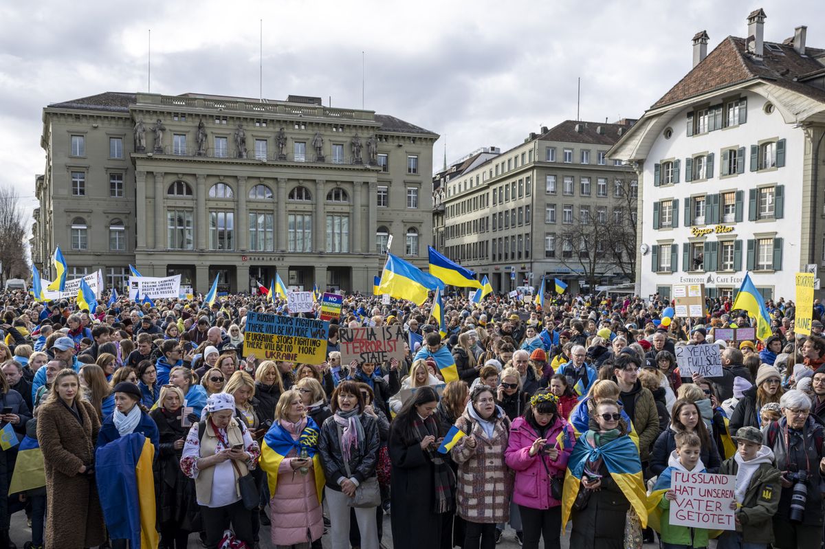 Ukraine-Demo in Bern: Hunderte Menschen bekunden Solidarität | Der Bund