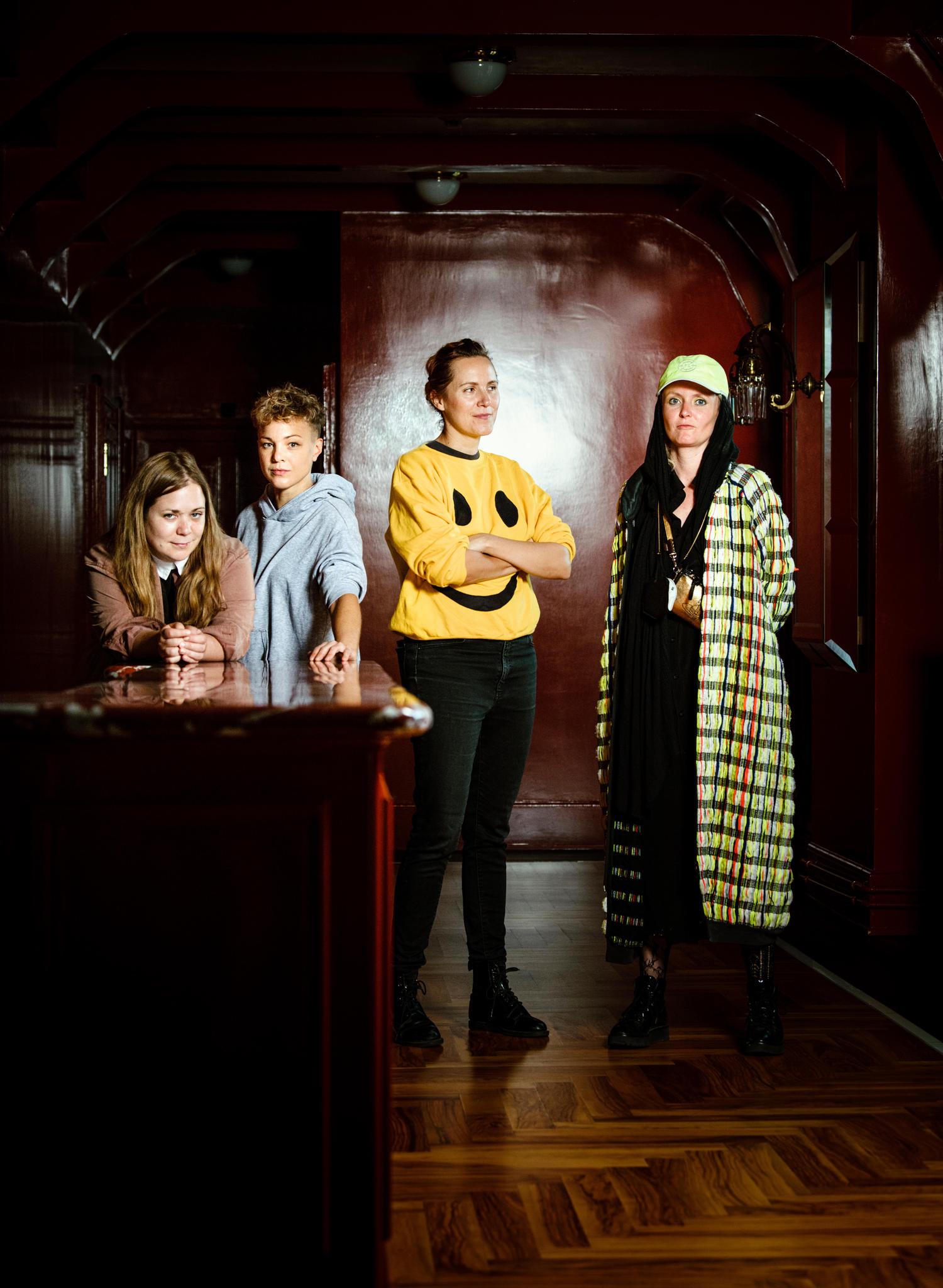 Sennentuntschi-Mythos - Sie reisten mit einer Sexpuppe durch die ...